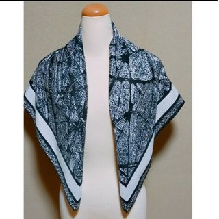 HERMES - □新品同様□ HERMES エルメス Les Canyons Etoiles HERMES - □新品同様□ HERMES エルメス Les Canyons Etoiles