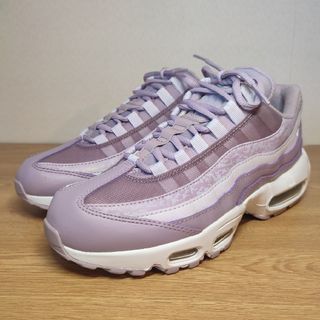 NIKE - 新品 ナイキ エアマックス95 プレミアム ベージュ 23 NIKE - 新品 ナイキ エアマックス95 プレミアム ベージュ 23