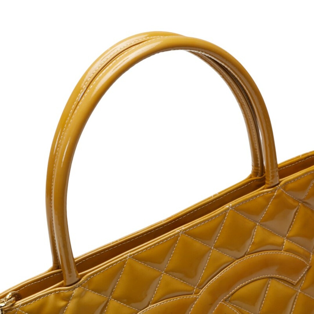 CHANEL - シャネル マトラッセ 復刻トート ココマーク トート CHANEL - シャネル マトラッセ 復刻トート ココマーク トート