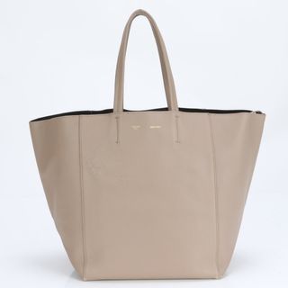 CELINEのフリマアイテム一覧 CELINEのフリマアイテム一覧