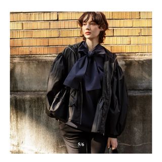 DEUXIEME CLASSE - 【LIBERADD/Liberado】 HOODIE ブルゾンの DEUXIEME CLASSE - 【LIBERADD/Liberado】 HOODIE ブルゾンの