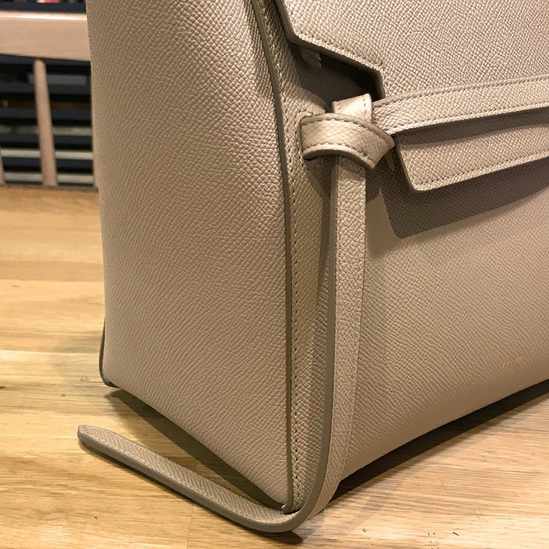 CELINE - 新品未使用 セリーヌ ベルトバッグ マイクロ 2WAY CELINE - 新品未使用 セリーヌ ベルトバッグ マイクロ 2WAY