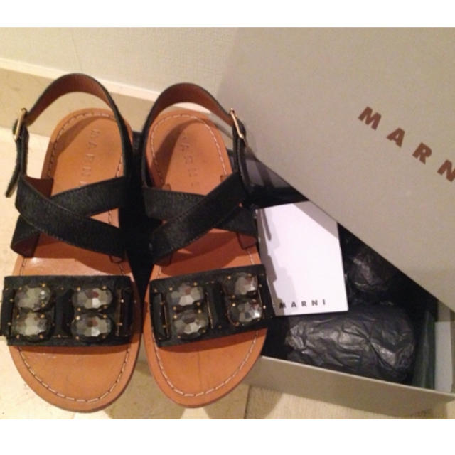 MARNI ビジュー レザー サンダル フラットシューズ MARNI ビジュー レザー サンダル フラットシューズ