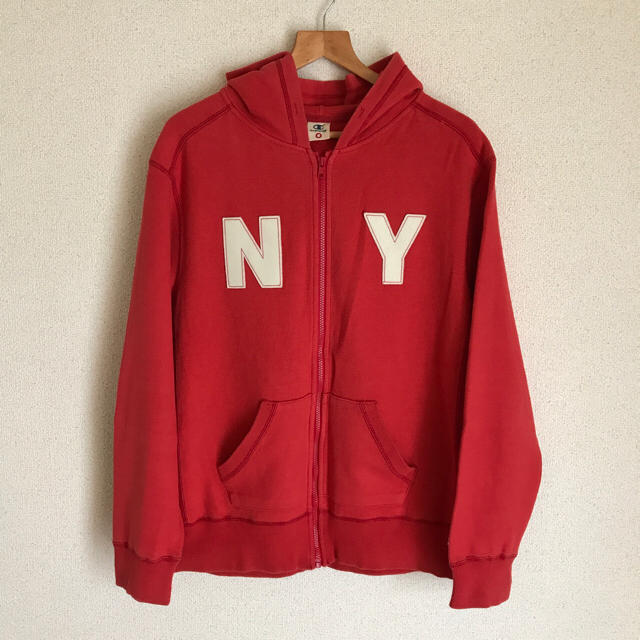 Champion - チャンピオン ゴールドウィン社製パーカー レッドの Champion - チャンピオン ゴールドウィン社製パーカー レッドの