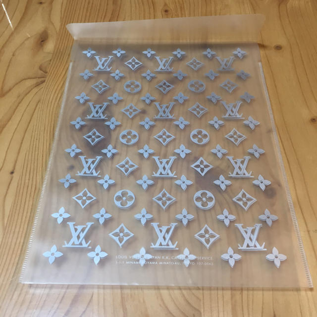LOUIS VUITTON - ルイ・ビィトン日本法人正真正銘正規品 LOUIS VUITTON - ルイ・ビィトン日本法人正真正銘正規品